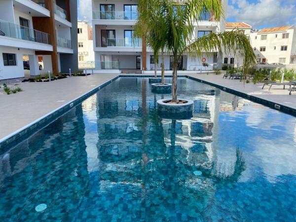 H&o New 4 Seasons Apartment Universal - Kato Paphos