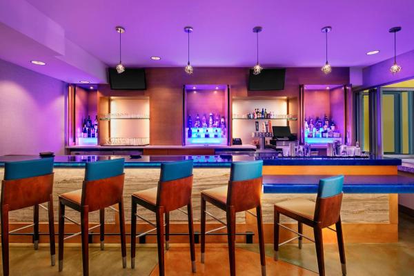 Towneplace Suites By Marriott San Diego Downtown - San Diego, CA