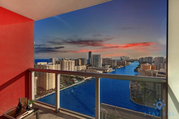Amazing Studio Near The Beach - Hallandale Beach, FL