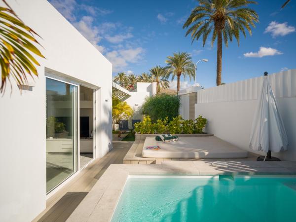 Porto Mare 42 With Heated Pool On The Front Line By Canaryscape - Maspalomas