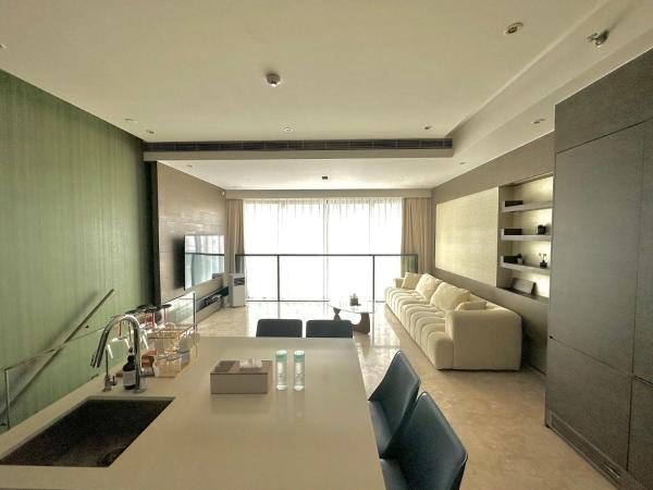 Zhome-deplex Luxury Apartment-near The Bund - Shanghai