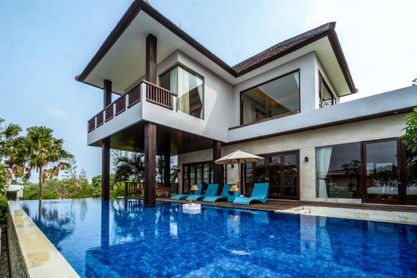 Terra Hill Villa - Bualu