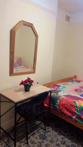 Tarquise Garden Room - Maidenhead