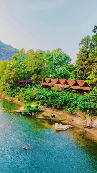 Springriver Resort - Laos