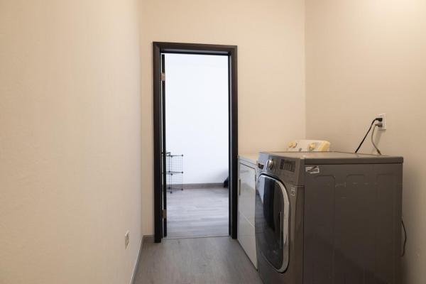 Refugio Elegante Y Equipado En Zona Dorada - Mexicali