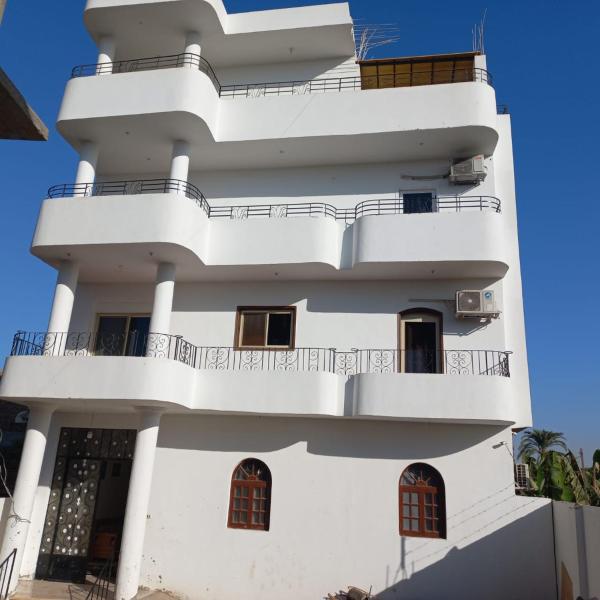 Banana Guest House - Luxor