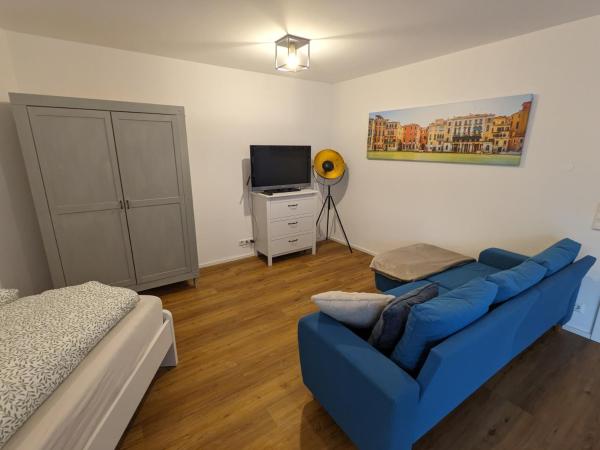 Modernes 1- Zimmer- Apartment Am Fuße Des Hohenstaufen - Schwäbisch Gmünd