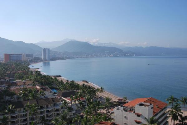 Beachfront View Condo Beside La Isla Mall - Puerto Vallarta