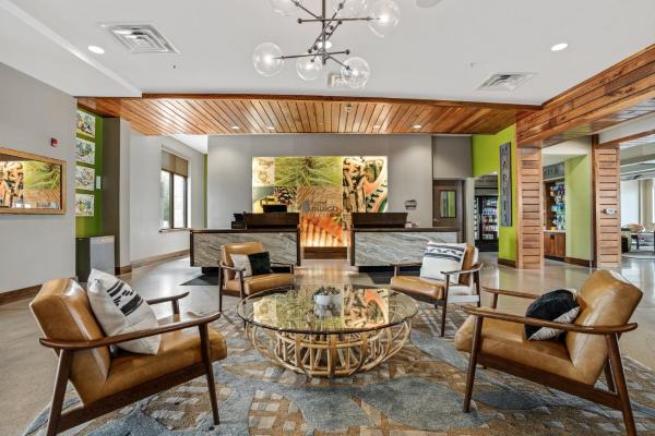 Hotel Indigo Traverse City By Ihg - Interlochen, MI