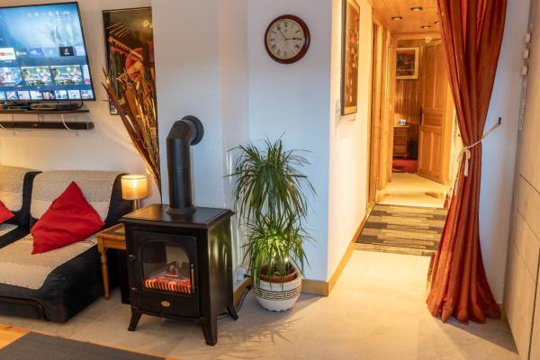 Recently Refurbished Apartment Walk To Samoëns Village - Les Crosets