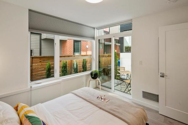 Perch - Urban Abode 18 - Bainbridge Island, WA