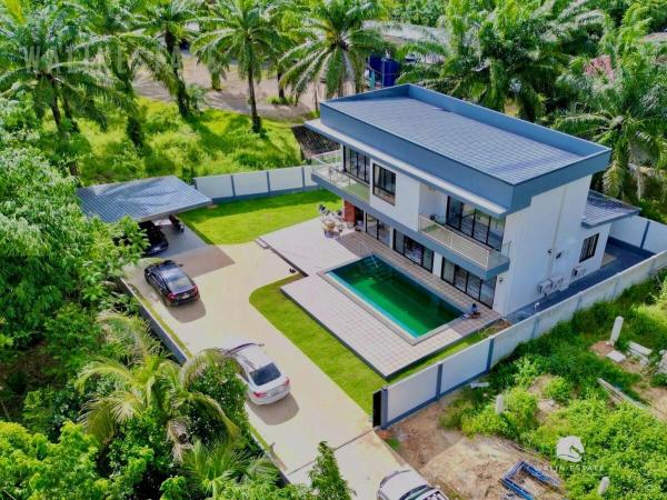 Dragon Pool Villa Aonang - 크래비