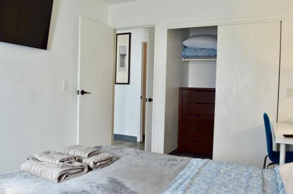 Modern 1-bedroom Condo - Henderson, NV