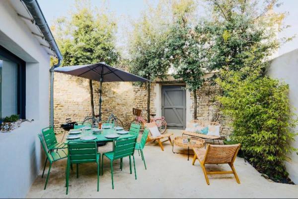 Charming Village House With Courtyard - Le Bois-Plage-en-Ré