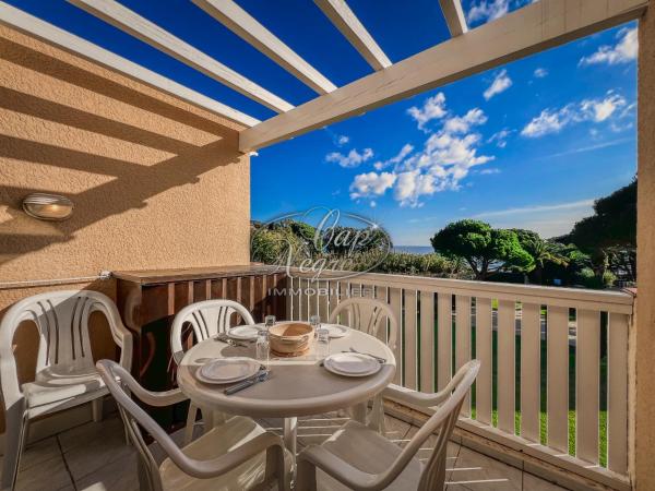 Appartement T2 Cabine Duplex 2 éToiles 4 Personnes à 50 M Plage De Pramousquier - Le Lavandou