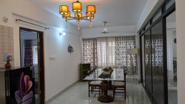 Spacious Apartment In Dhaka - Bangladesh