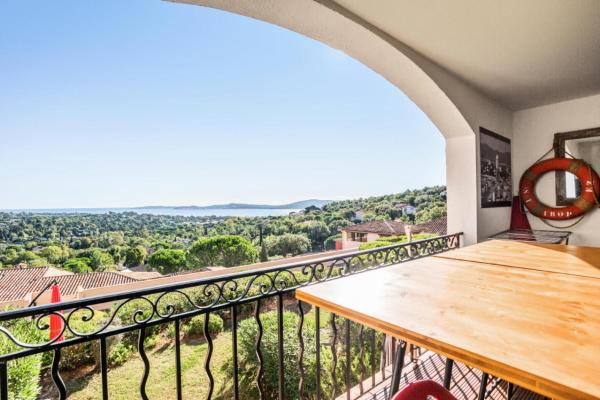 Les Appartements Aux Restanques Du Golfe De St Tropez - Maeva Home - Appartement 2 Pièces 4 Personnes Avec Une Magnifique Vue Mer - Prestige - Super Home Mae-1035 - Grimaud