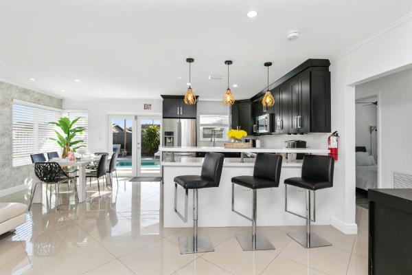 Pool House 3b-2b King Bed - Bbq - Ev - Hollywood, FL