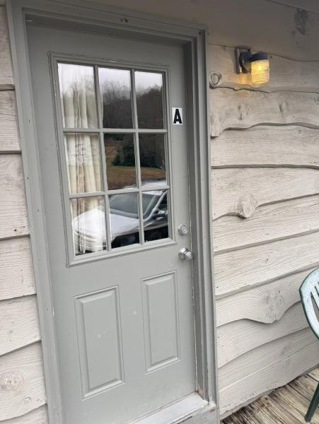 Arnett Rd, 124a Apts - Sugar Mountain, NC