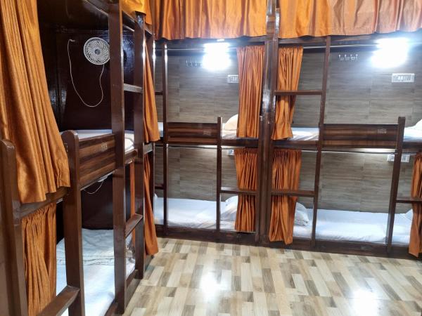 Unibed Dormitory - Mumbai