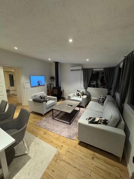 Mysig Stuga I Nävesta - Örebro