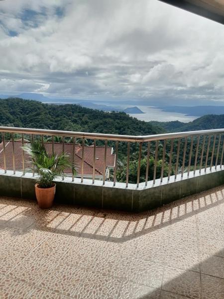 Sang Yoo Mountain View Tagaytay Bed And Breakfast - Taal Lake View - Tagaytay