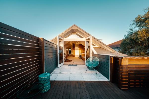 Cremorne Point Manor - Lane Cove