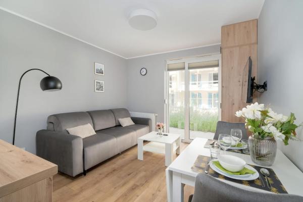 Jasny & Elegancki Apartament Typu Studio Z Tarasem By Noclegi Renters - Poznań