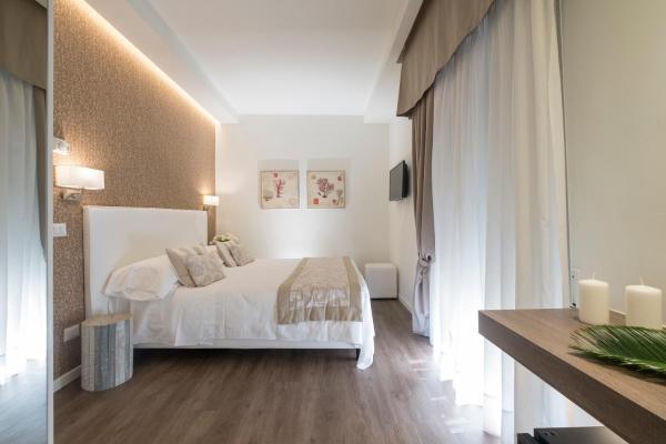 Hotel Mon Cheri - Riccione
