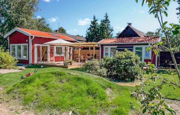 Awesome Home In Strandbaden With Wifi - Höganäs