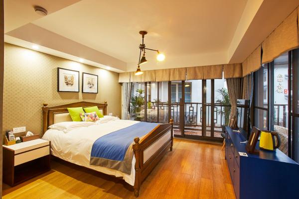 Deluxe Double Balcony King Room Bathtub - Hangzhou