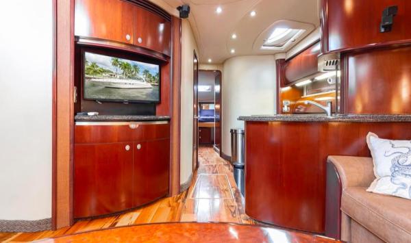 50 Ft Sea Ray Yacht Sleep 4 People - Miami, FL