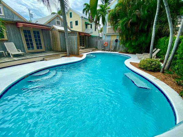 Petes East Cottage - Key West, FL
