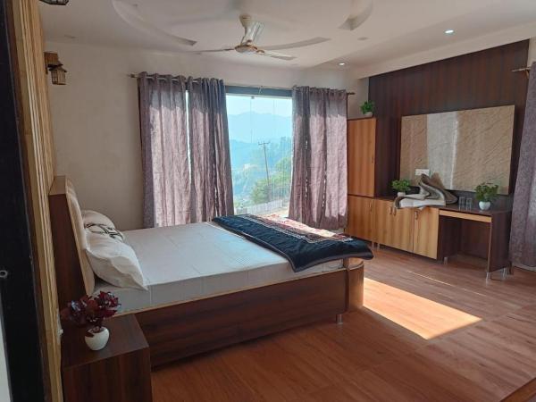 Home Town Resort - Nalagarh