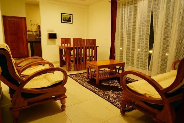 Leos Den - Kodaikanal