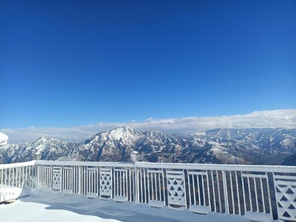 Hostie Mystica Luxe - Highest Private 5br Sky-villa With Huge Terrace & Valley View - Shimla