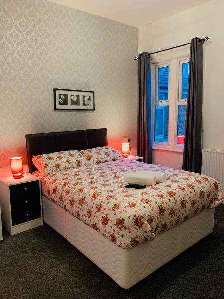 Aindale Hotel Blackpool - Blackpool