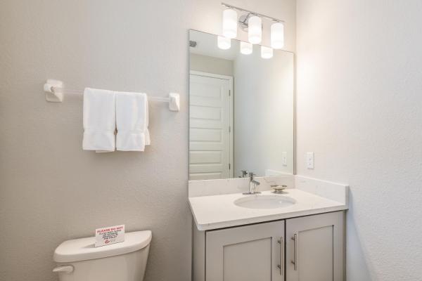 Remarkable Home Near Disney With Theater & Themed Rooms With Waterpark & Resort Access At Encore Resort - 7660ff - St. Cloud, FL