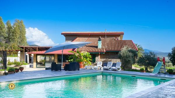 Villa Gambula - Relax And Pool - Carbonia