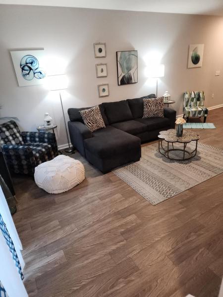 Rental Destination Relaxation I - Jacksonville, FL
