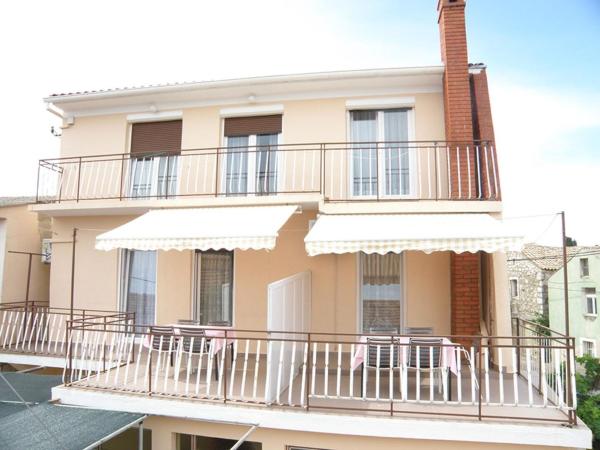 Apartments Srecko - Sukošan