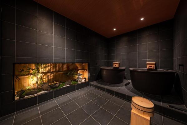 庭園付きのお風呂のある宿 関空直通駅の横 6寝室 3台のバスルーム 14ベッド - Osaka