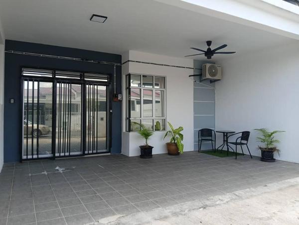 Adia's Homestay Jengka - Malaysia