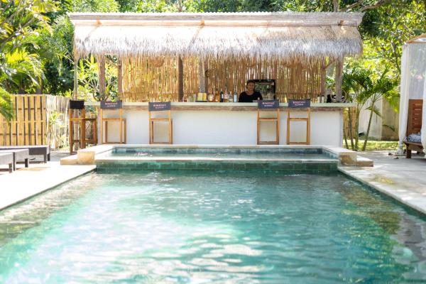 The Barefoot Blondie Village - Gili Islands