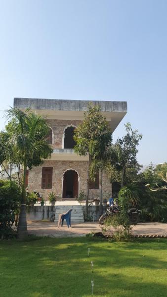 Rest N Ramble Nature Hostel - Ajmer