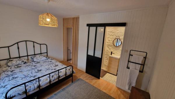 Maison De Bourg Clermont-ferrand - Aydat