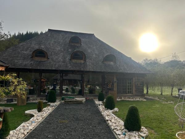 Satul Lui Traian - Maramureș