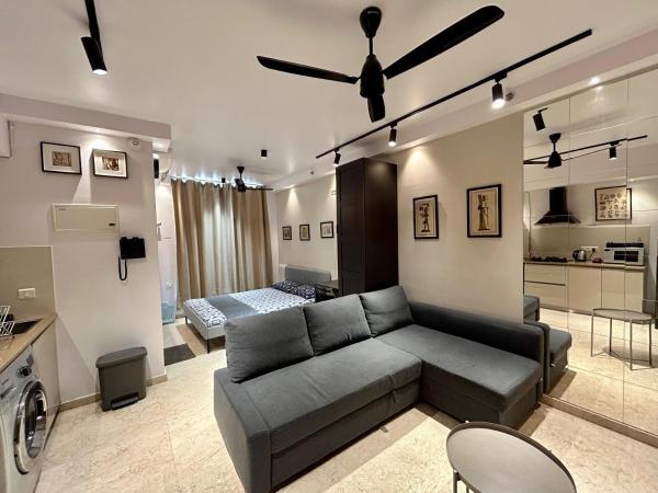 Studio Apartment At Hiranandani Estate - Egyptian Style - Thane
