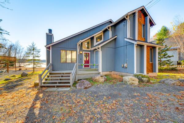 Lakefront Cabin Kayaks, Paddle Boards And Fishing - Pennsylvania