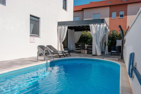 Villa Essenza - Luksuzne Kuće Za Odmor - Vodice